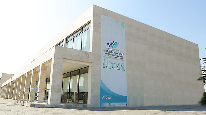 ARCSA expone controversia por el medicamento Bevax