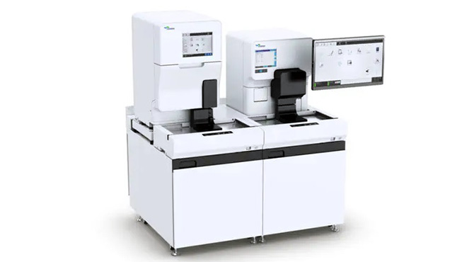 Examen de orina automatizado en el Hospital de los Valles