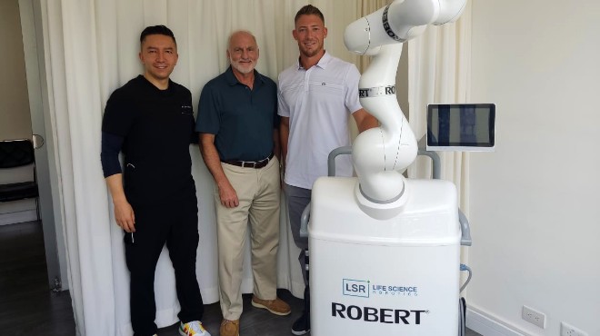 El Robot ROBERT que ayuda a la rehabilitación de los pacientes, ya está ...
