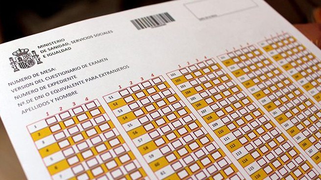 Aumentan preguntas y plazas para el examen MIR en España