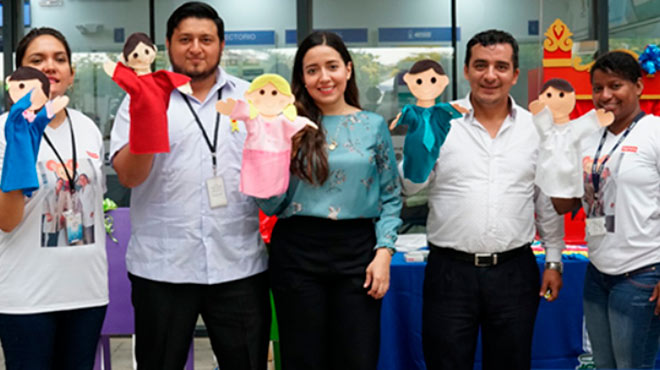 Niños hospitalizados reciben educación artística en el IESS de Machala
